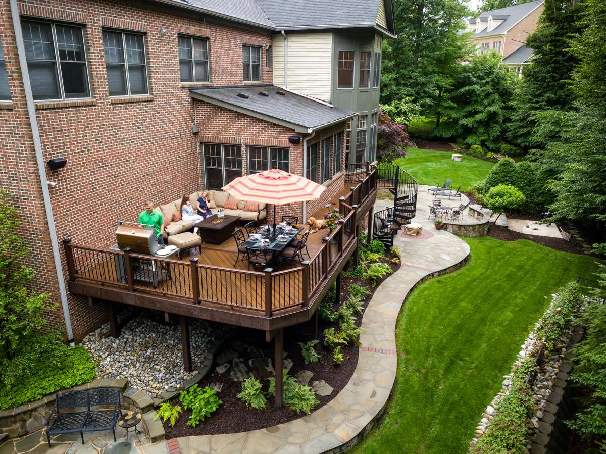 Landscape Design Tips: Combining Decks and Patios for Multi-Level ...